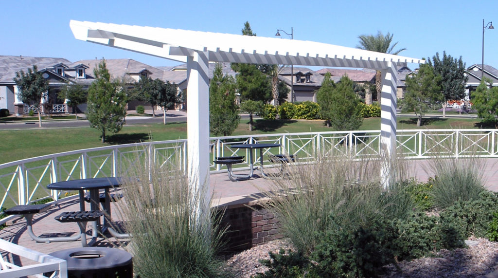 Trellis shade structure model with a a feeling of openness and light.